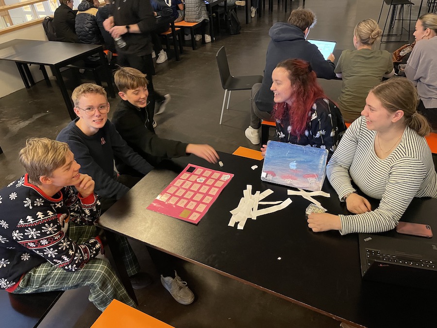 Dragør-elever fik spændende dag på Ørestad Gymnasium - AmagerNyt